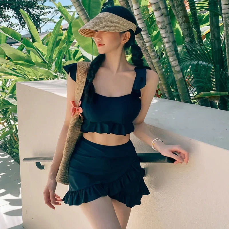 Ruffled Two-piece Swimsuit With Skirt Set on Luulla